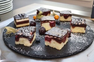 Café da manhã com buffet todos os dias mediante uma taxa