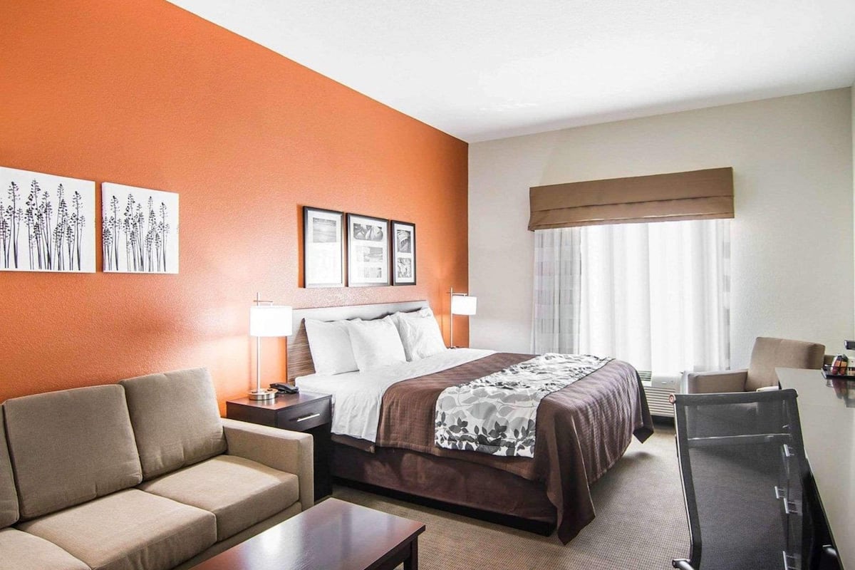 Roupa de alta qualidade, secretária, ferro/tábua de engomar