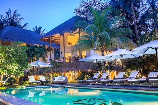 Salaya Beach Houses - Dauin