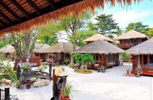 Superior Villa | Cofre no quarto, secretária, Wi-fi grátis 