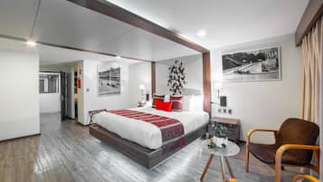 Suite Executiva, 1 cama king-size, varanda | Cofre no quarto, secretária