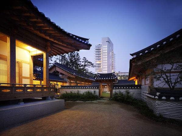 Hoanjae - Sauna, Breakfast and Swimming pool for 2 guests - Extra person fee upon check-in | Vista do quarto