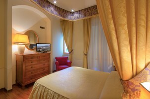 Quarto Superior | Cofre no quarto, Wi-fi grátis, roupa de cama fornecida 