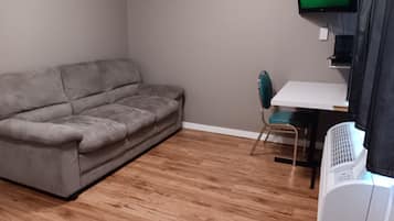 Quarto solteiro júnior, 1 cama Queen | 1 quarto, roupas de cama premium, individualmente decorados