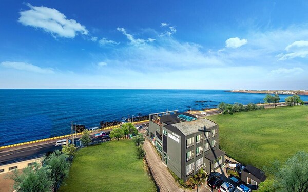 Maniju Pension - Jeju