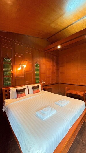 Casa de campo luxo | 1 quarto, escrivaninha, Wi-Fi de cortesia, acesso para cadeiras de rodas