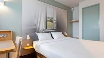 Quarto casal, para não fumantes | Roupas de cama premium, escrivaninha, quartos à prova de som