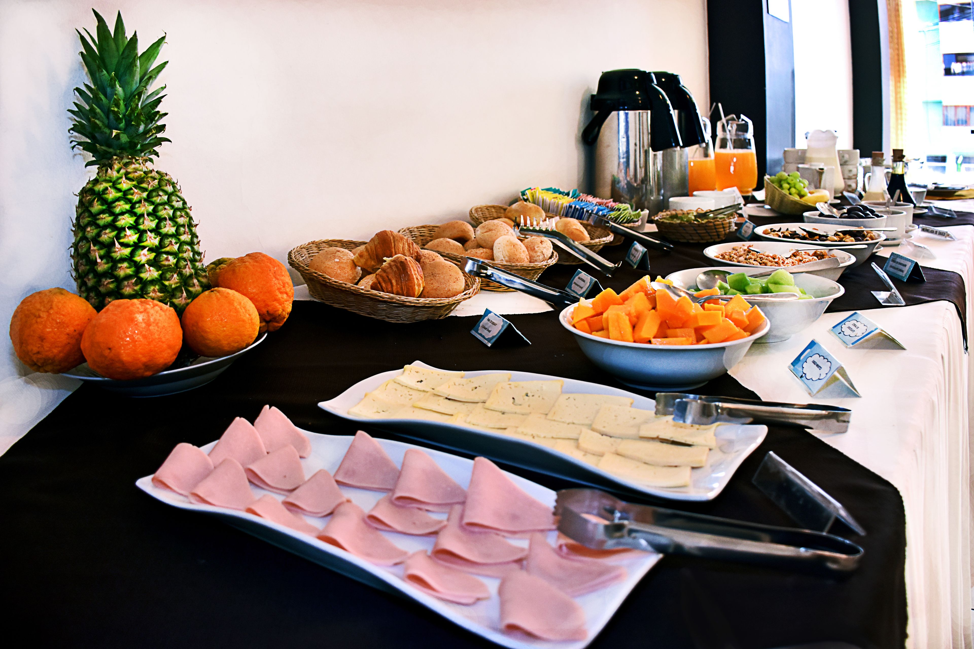 Pequeno-almoço continental diário incluído 