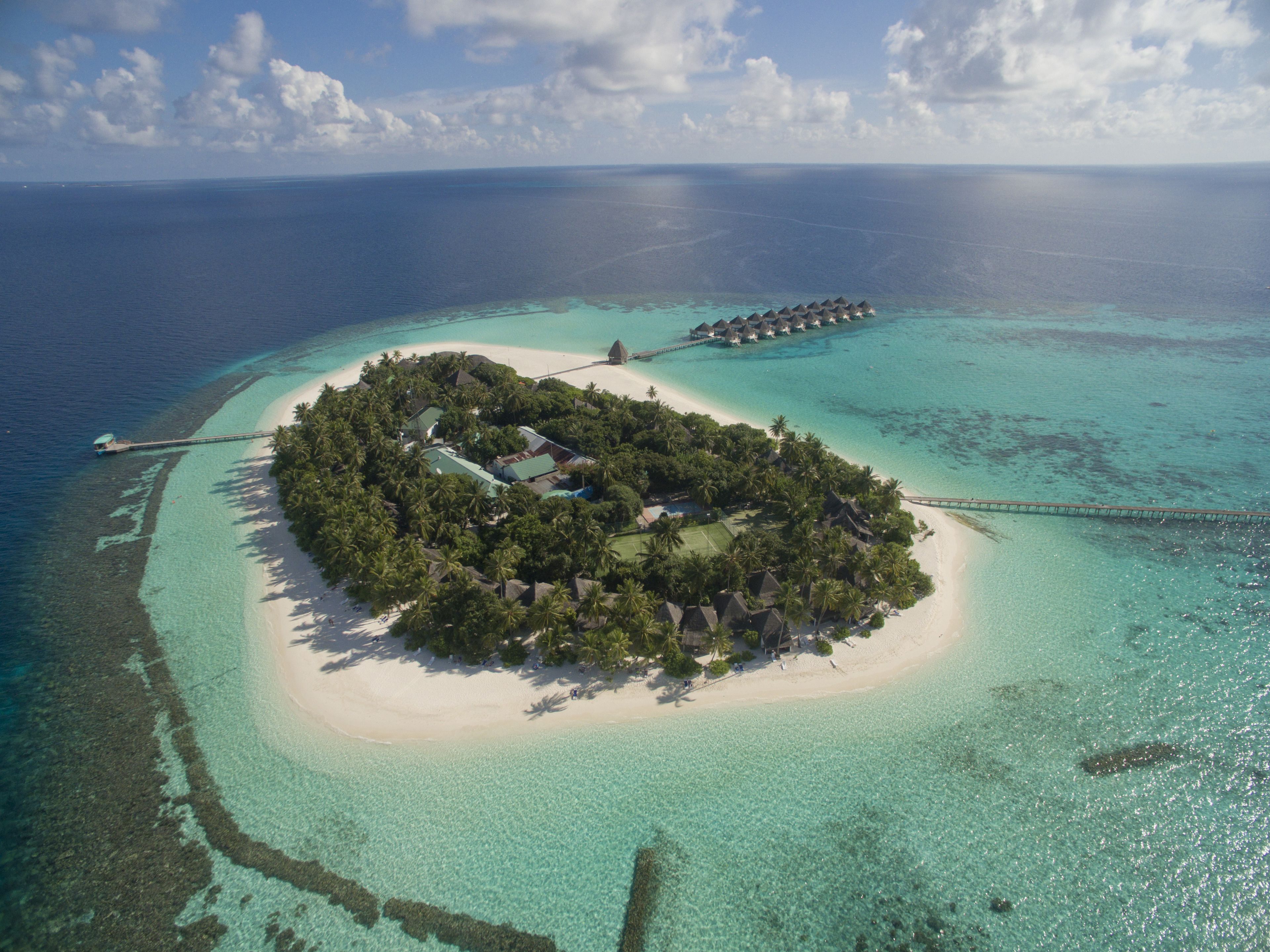 Angaga Island Resort & Spa Reviews, Deals & Photos 2024 - Expedia
