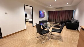 Suite | Secretária, Wi-fi grátis, roupa de cama fornecida 