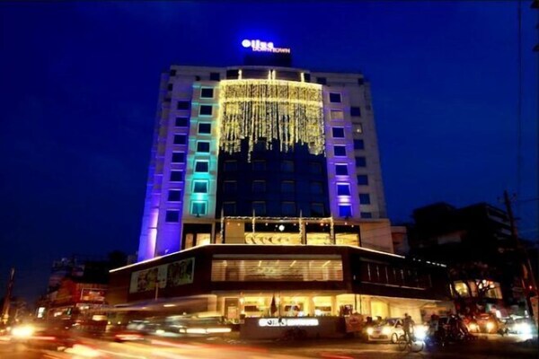 Olive Downtown Kochi - Kochi