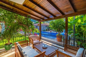 Quarto casal luxo | Terraço/pátio