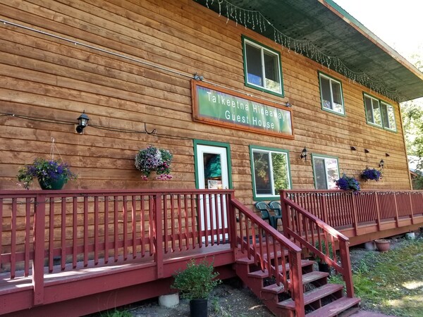 Talkeetna Hideaway Guesthouse - Talkeetna, AK