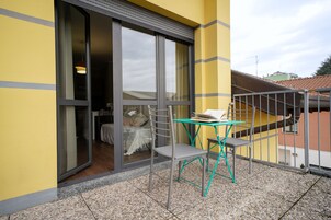 Apartamento Superior, 2 quartos, terraço | Terraço/pátio interior
