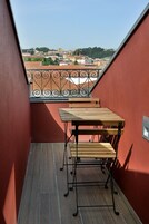 Suíte, 1 cama de casal, sacada | Vista para a cidade