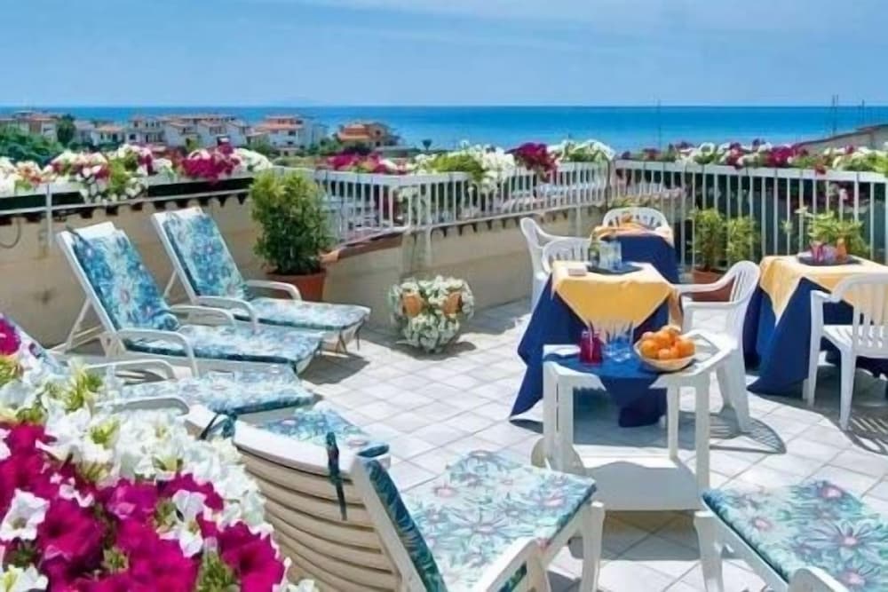 Cav Approdo - Castiglione della Pescaia