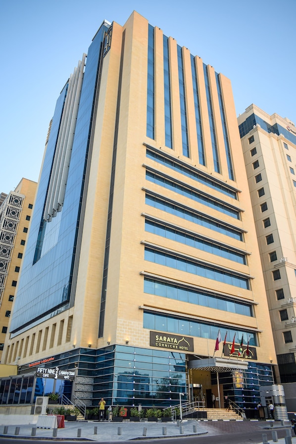 Book Saraya Corniche Hotel in Doha | Hotels.com