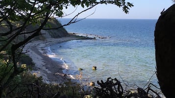 Perto da praia, praia de areia branca