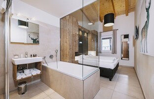 Penthouse, 4 quartos | Roupa de alta qualidade, cofre no quarto, com decoração personalizada 
