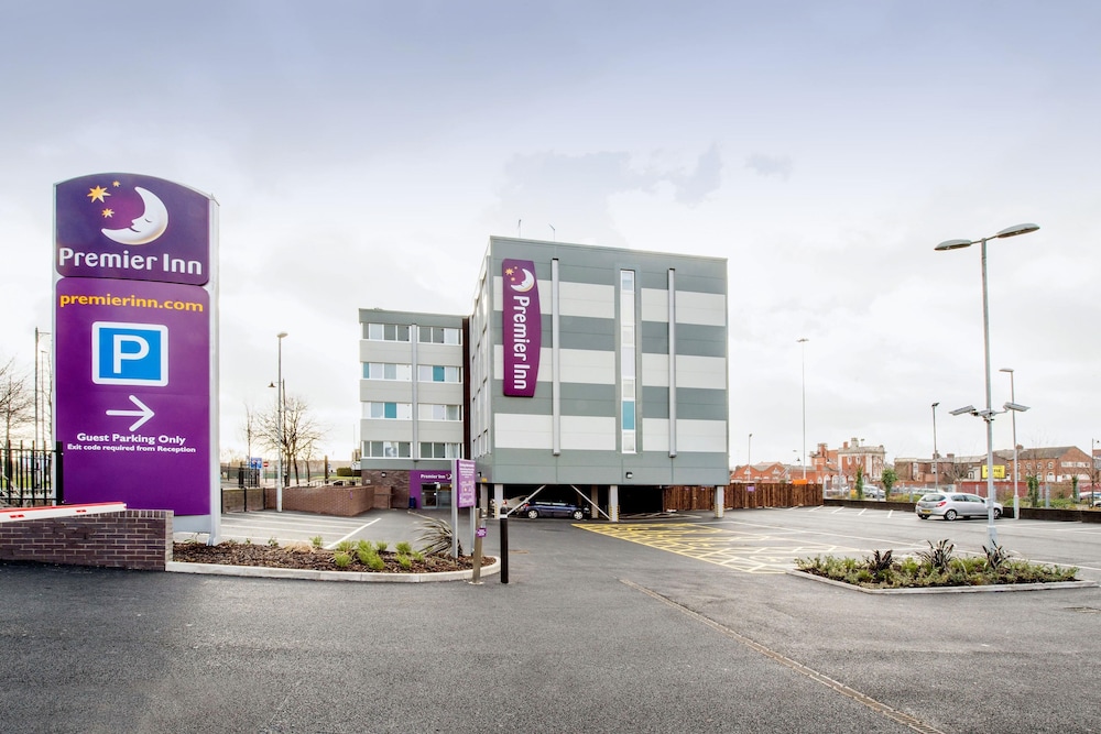 Premier Inn Birkenhead Town Centre - Liverpool