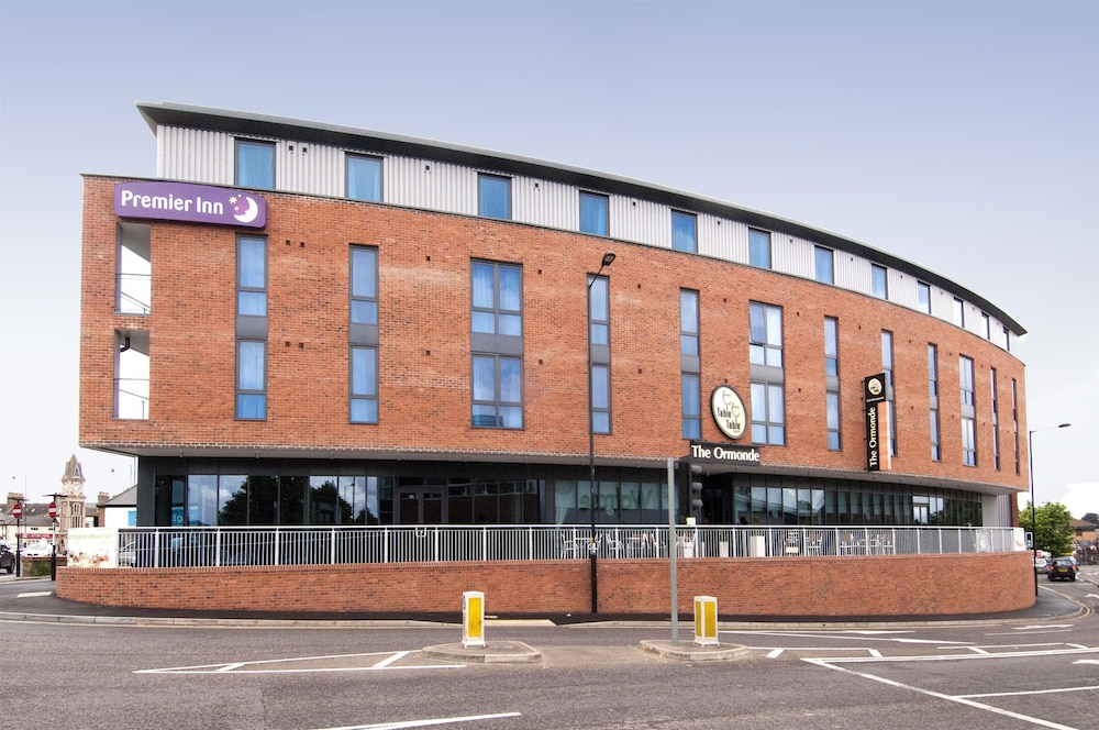 Premier Inn Newmarket - Suffolk