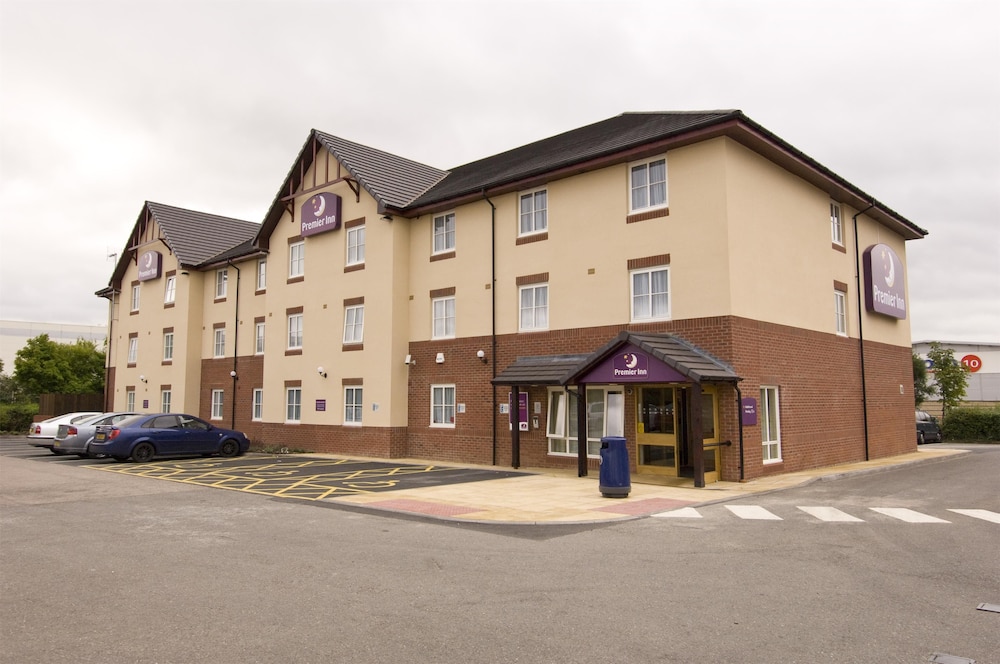 Premier Inn Coventry East - M6 J2 - Coventry