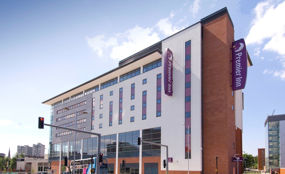 Premier Inn Coventry City Centre - Belgrade Plaza - Coventry