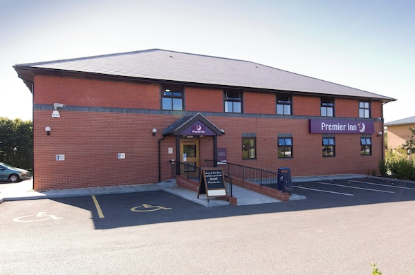 Premier Inn Yeovil Airfield - Yeovil