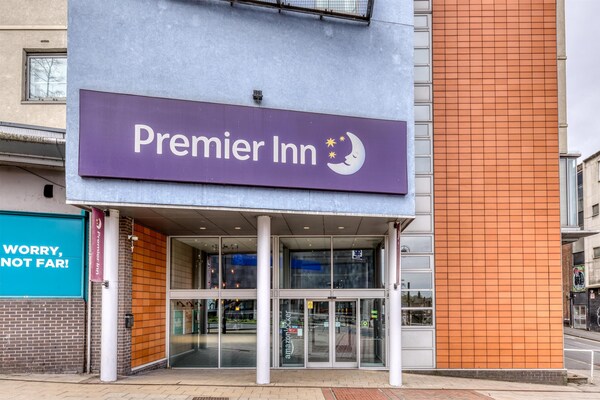 Premier Inn Sheffield City Centre Angel St - Sheffield
