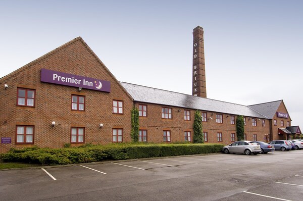 Premier Inn Leeds South - Birstall - Leeds