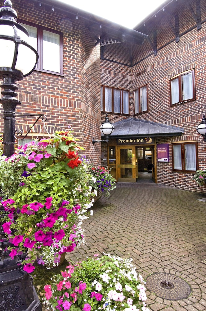 Premier Inn Tonbridge - Tonbridge