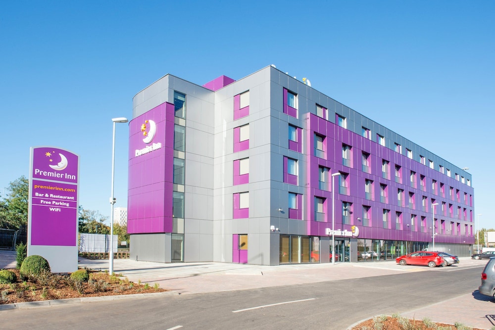 Premier Inn London Edmonton - London