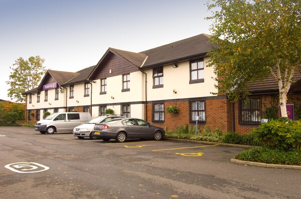 Premier Inn Oldham - Broadway - Manchester