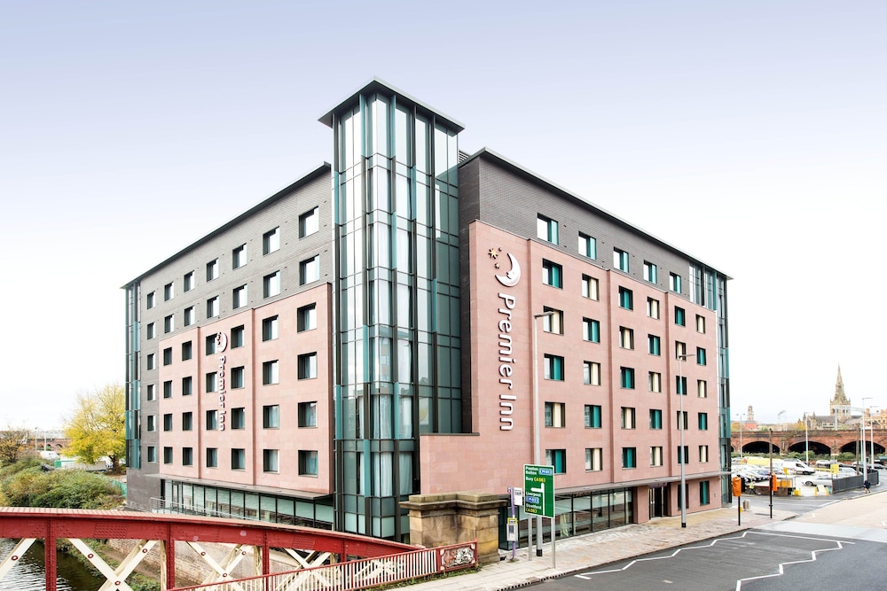 Premier Inn Manchester City Centre West - Salford