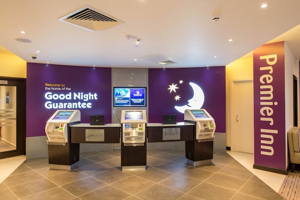 Premier Inn Manchester City Centre West - Salford