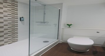 Cortinas/cortinados opacos, quartos insonorizados 