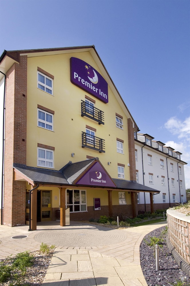 Premier Inn Llanelli Central East - Llanelli