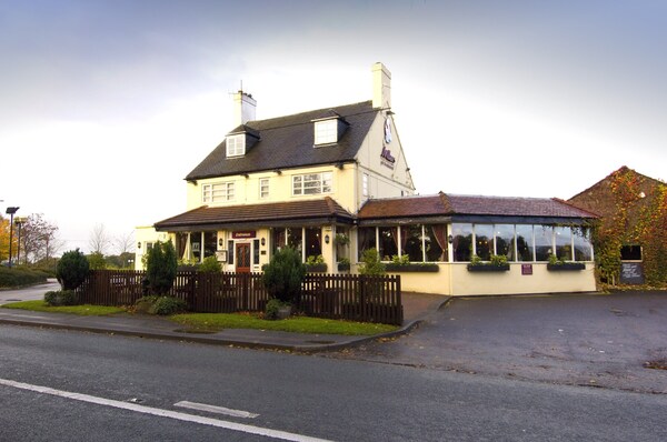 Premier Inn Macclesfield South West - Macclesfield, UK
