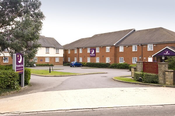 Premier Inn Swindon North - Swindon