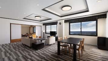 Suíte luxo, várias camas, vista para o mar | Cofres nos quartos, cortinas blackout, Wi-Fi de cortesia, roupa de cama