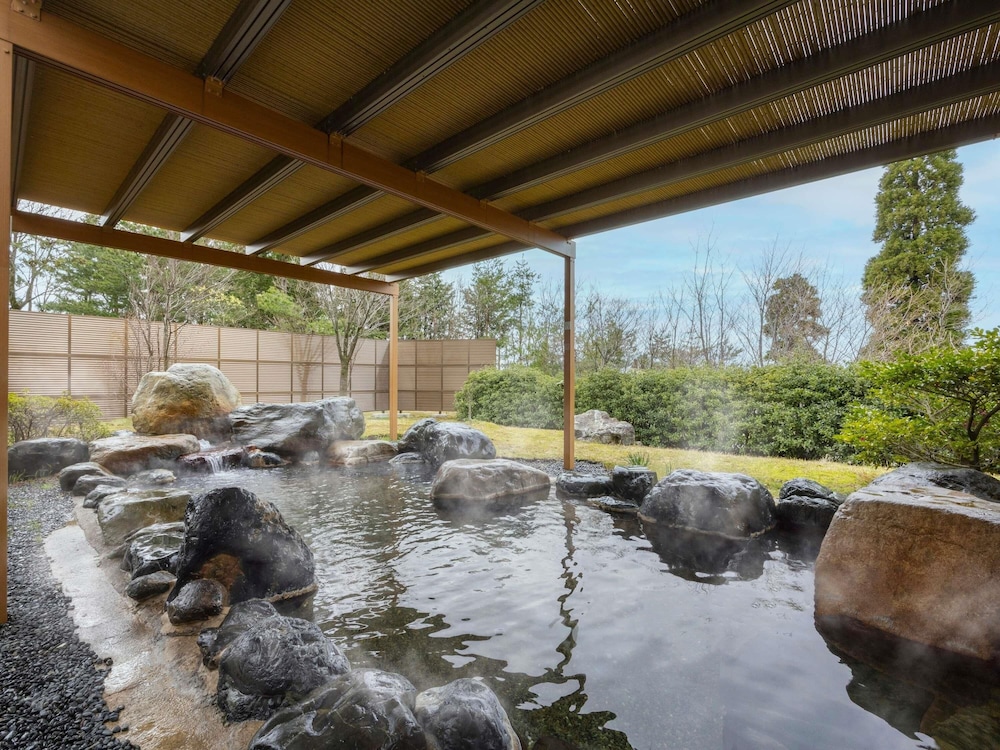 Mercure Toyama Tonami Resort & Spa - Japan