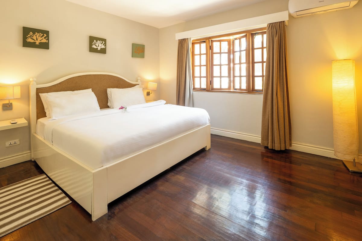 Suite Superior | 1 quarto, cofre no quarto, com mobília individualizada