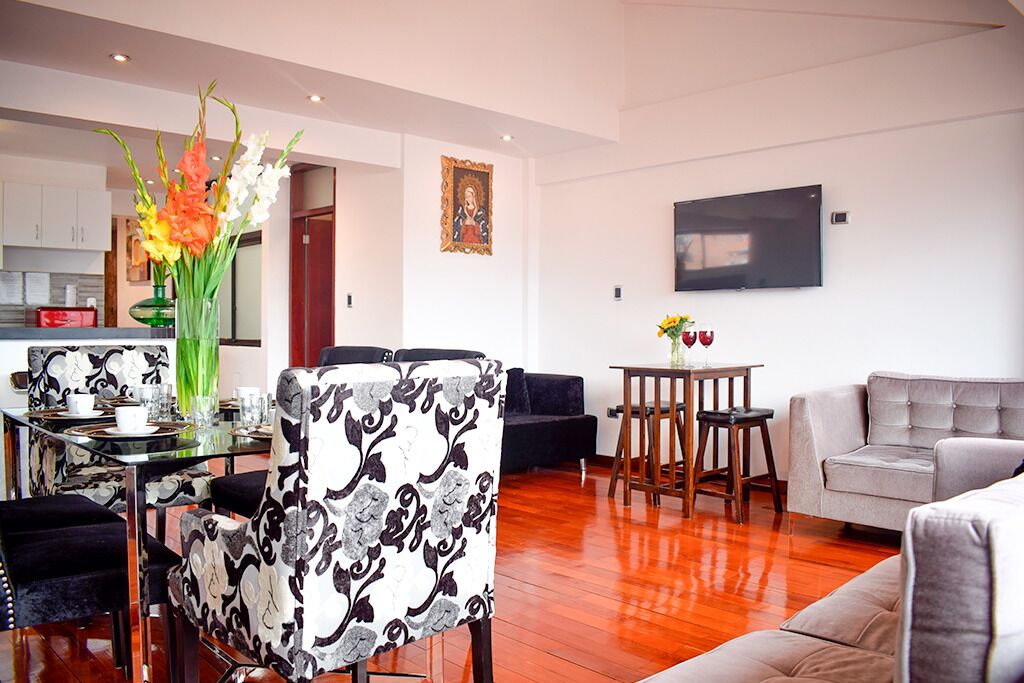 Apartamento luxo, 3 quartos | Sala de jantar