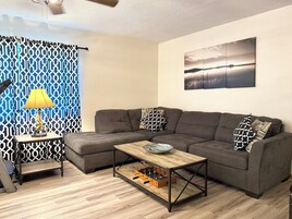 Apartamento luxo | Área de estar | TV