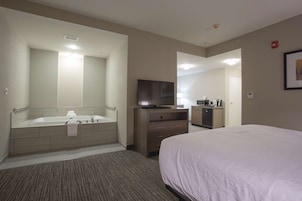 Ferro/tábua de engomar, berços/camas para crianças, camas desdobráveis