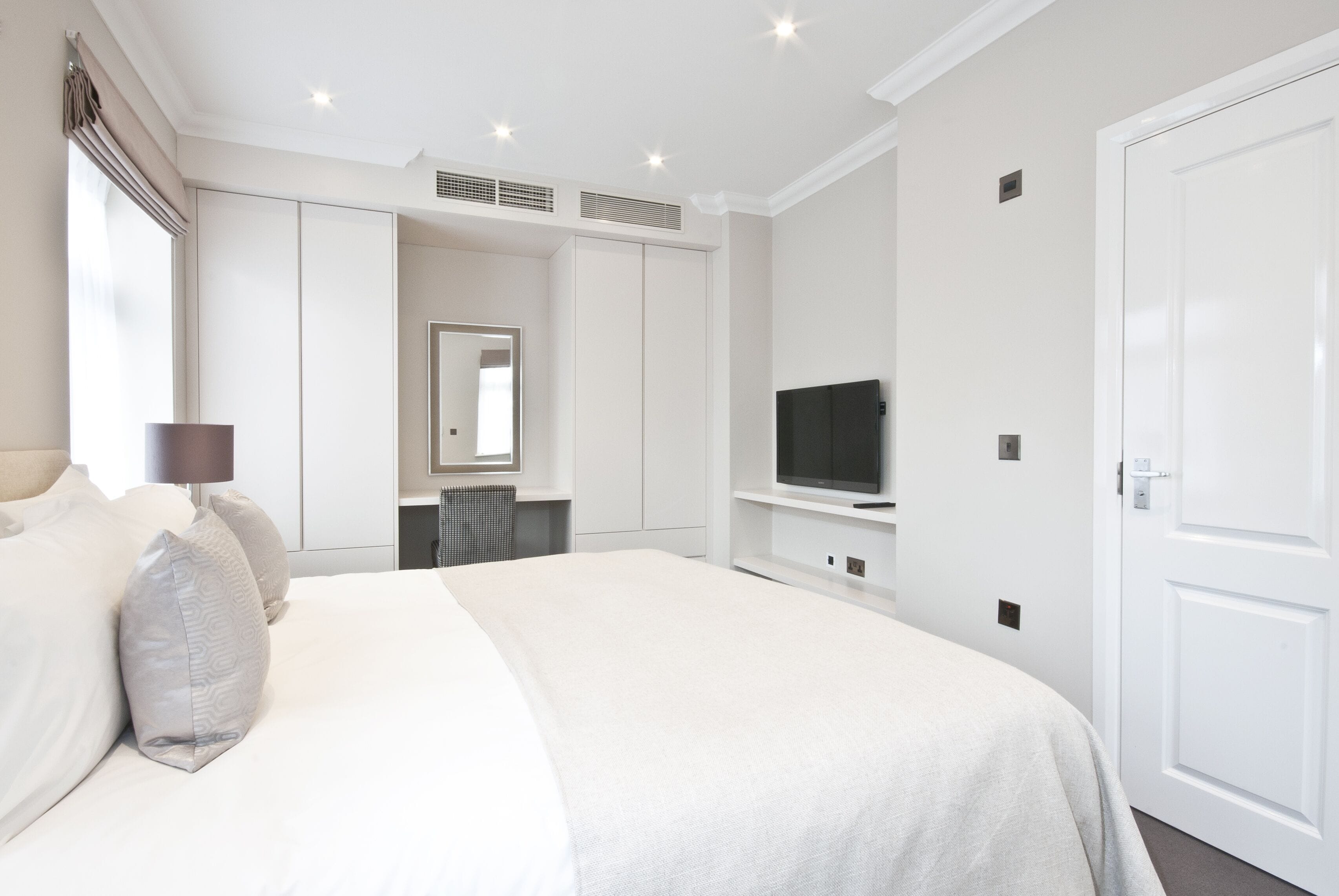 Three Bedroom Penthouse Apartment | Vista do quarto