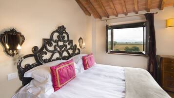 Quarto Duplo ou Twin Deluxe, 1 quarto, hipoalergénico, vista para a colina | Lençóis italianos Frette, roupa de alta qualidade