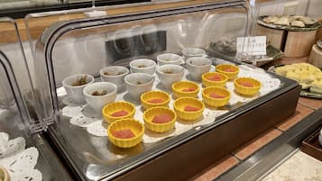 Café da manhã com buffet todos os dias (JPY 1500 por pessoa)