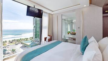 Family Two Bedroom Suite Ocean View | 1 quarto, roupas de cama de algodão egípcio, roupas de cama premium