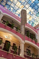 TV LED 32 polegadas com canais a cabo, TV, dock para iPod